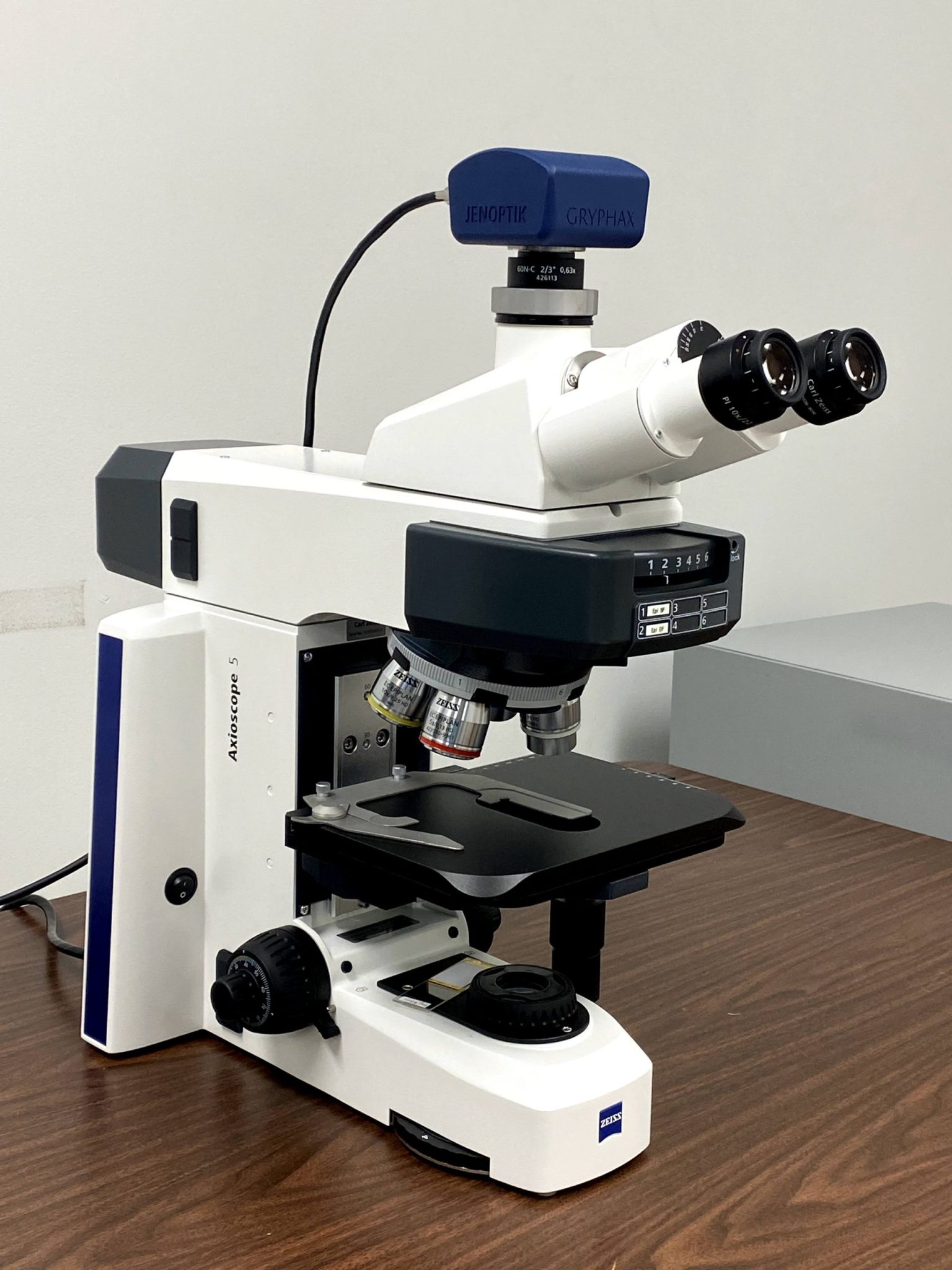 Optical Microscope – Zeiss Axioscope 5 - NanoScience Technology Center